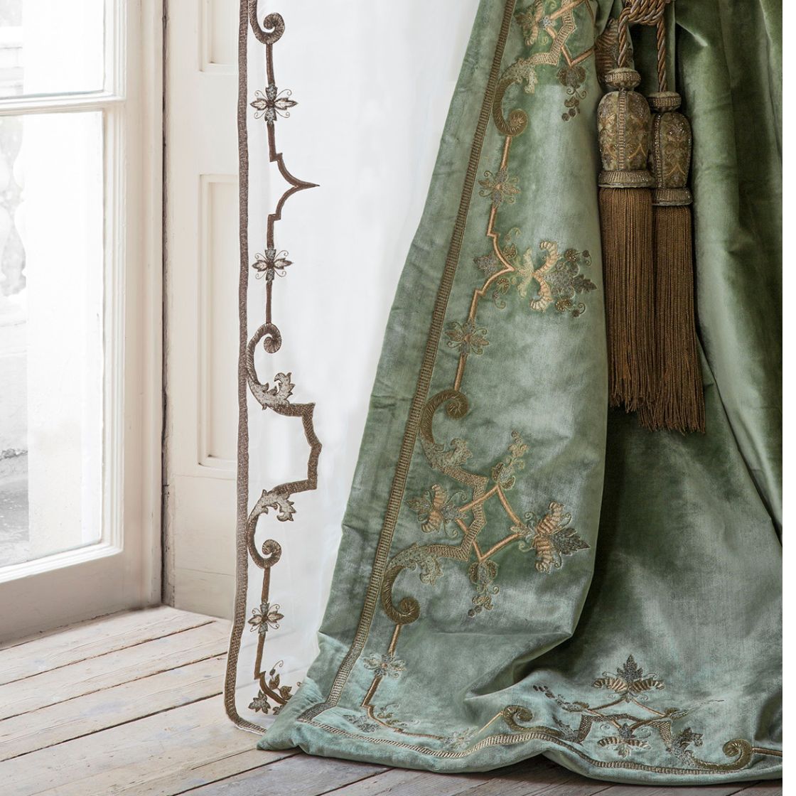 Cellini | Embroidered Fabric | Bespoke Embroidery