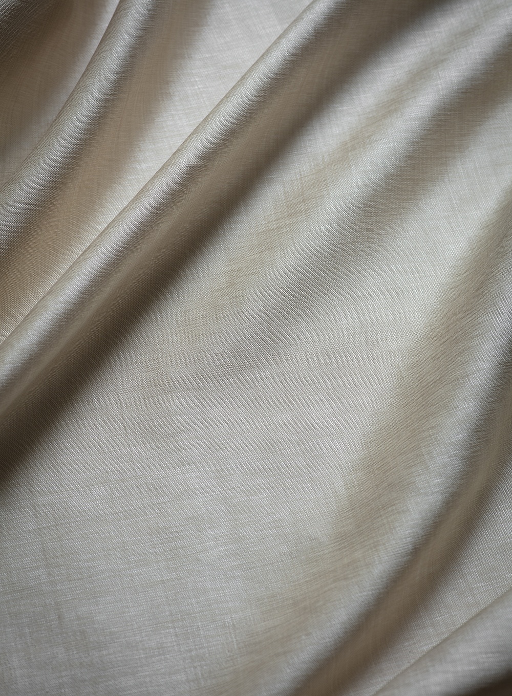 Lagan silk | Fabric | Silk | Couture Fabrics